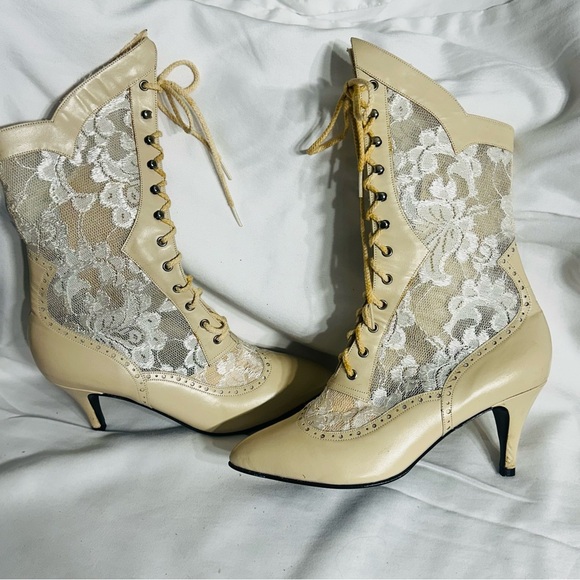 Unbranded | Shoes | Vtg Victorian Lace Midcalf Boots 75 Steampunk ...